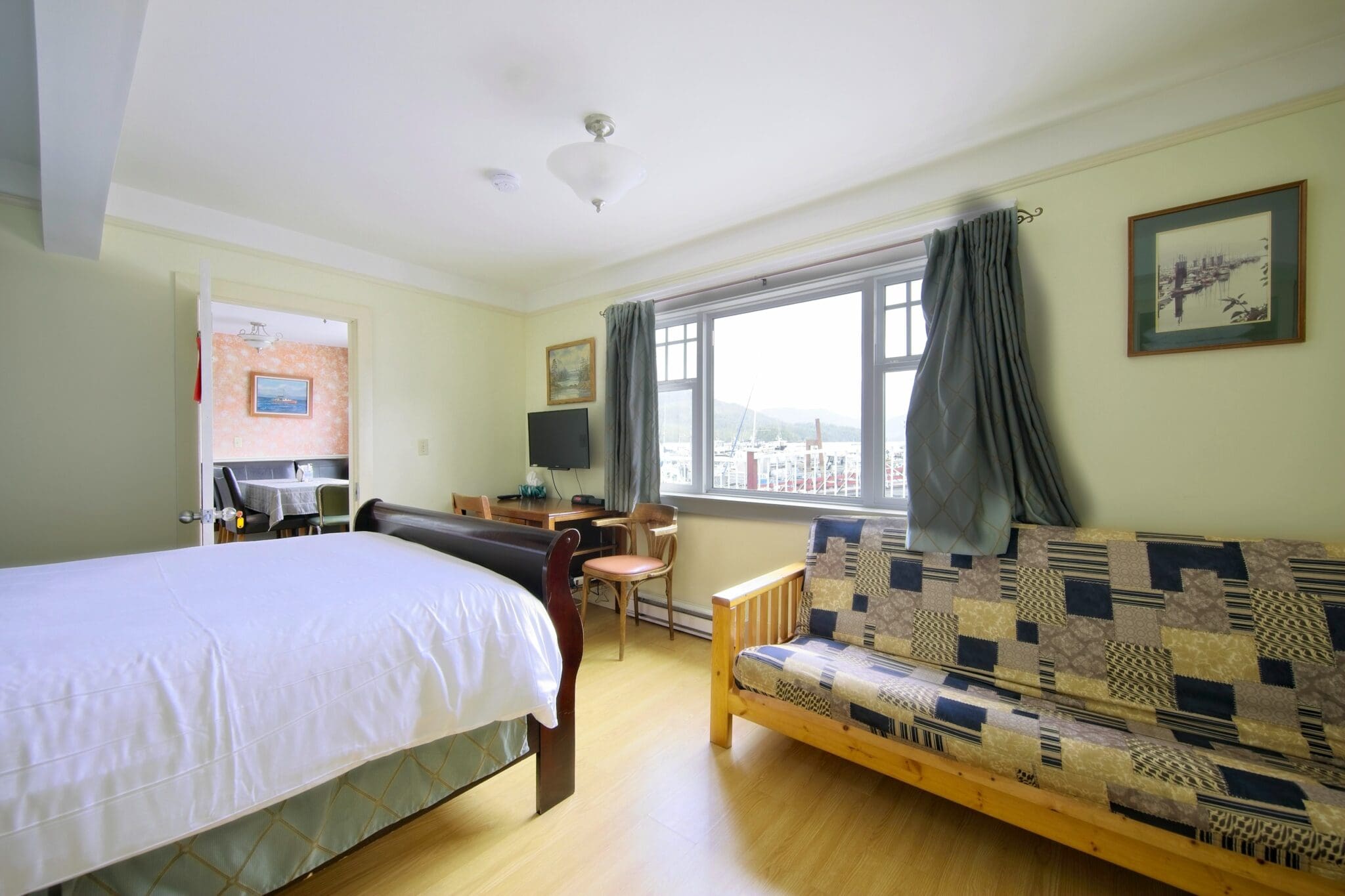 Boatview Room | Eagle Bluff Bed & Breakfast